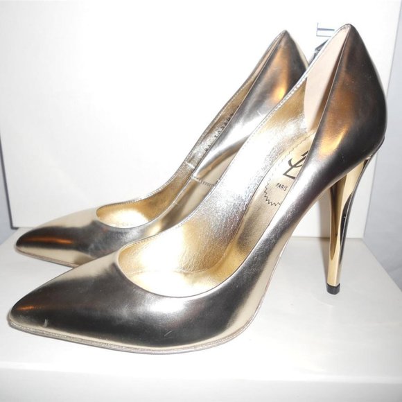 Yves Saint Laurent | Shoes | Ysl Yves Saint Laurent Clara Metallic Gold ...